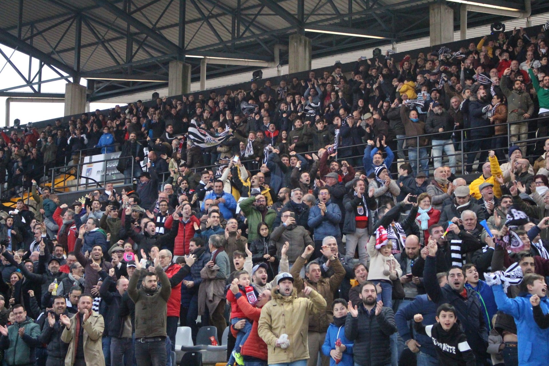 Ya se conoce el calendario del CD Badajoz para la temporada 2021/2022 ...