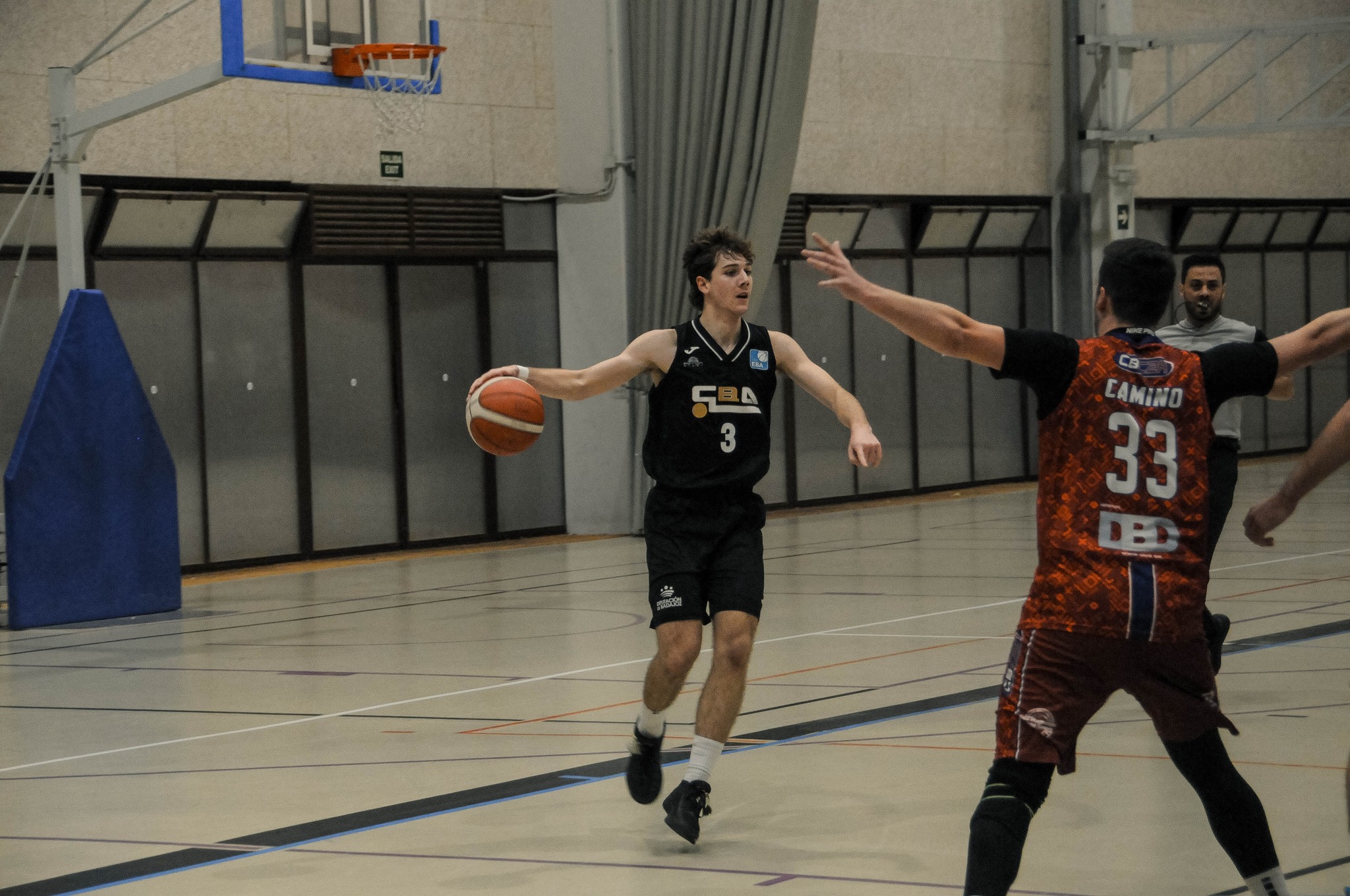 El CBA apura sus opciones tras vencer en Dos Hermanas - Badajoz Deportes